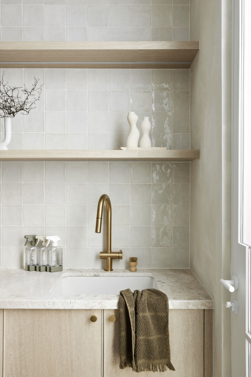 The Design Duo Laundry & Mudroom Reveal by Alisa and Lysandra Fraser ...